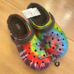 CROCS | Shoes | Crocs Unisex Classic Lined Tie Dye Clog Rainbow Shoes ...